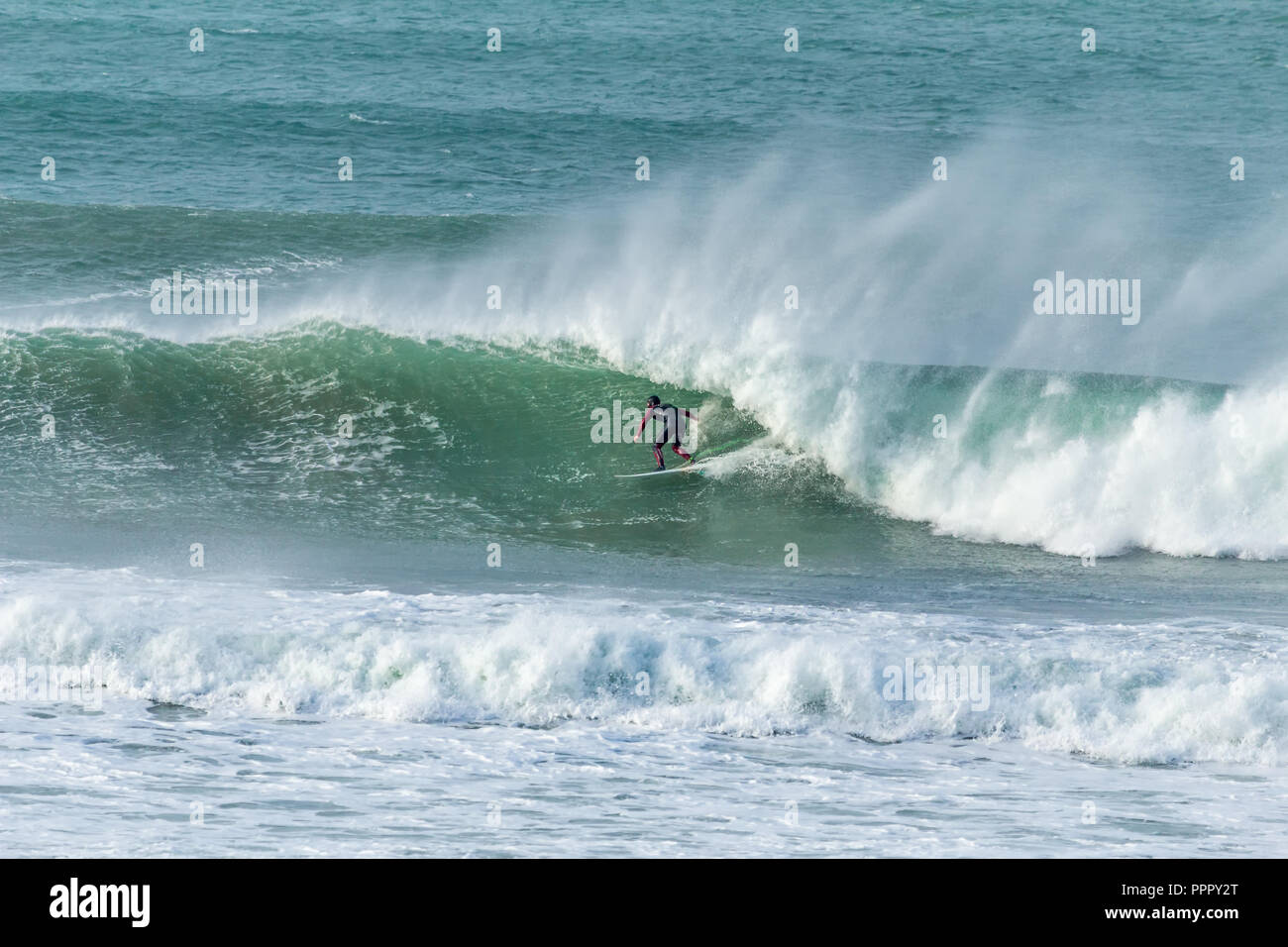 December Surf, Fistral Beach, Newquay, Cornwall Stock Photo - Alamy