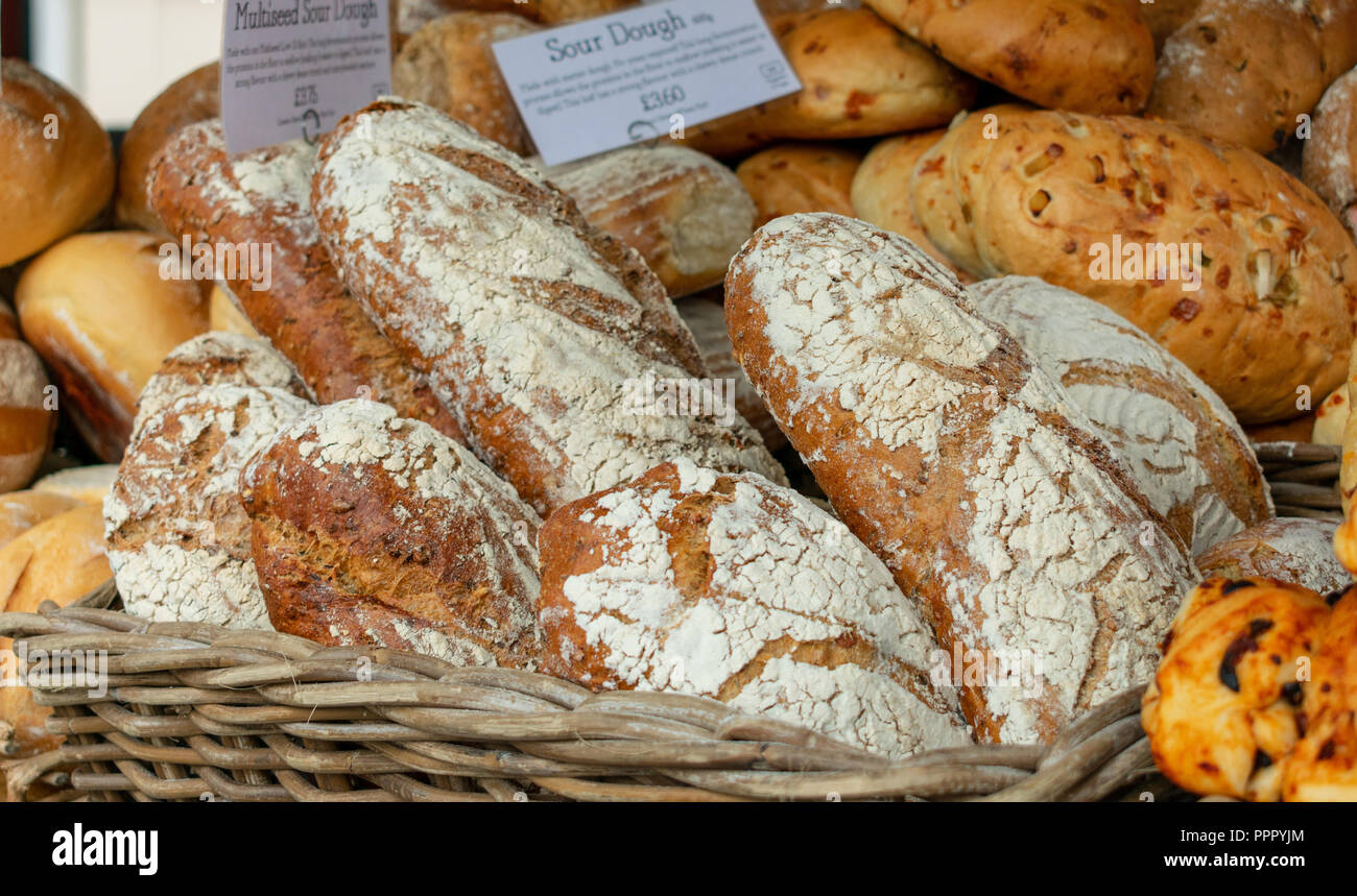 Fresh bread for sale at local farmers market Stock Photo - Alamy