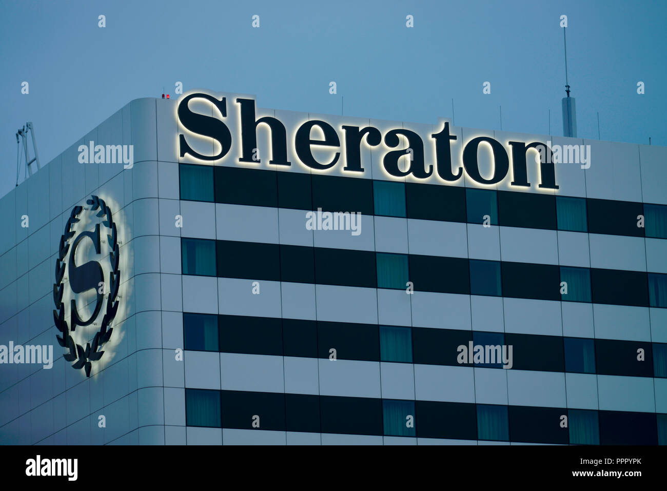 Sheraton schiphol hotel hi-res stock photography and images - Alamy