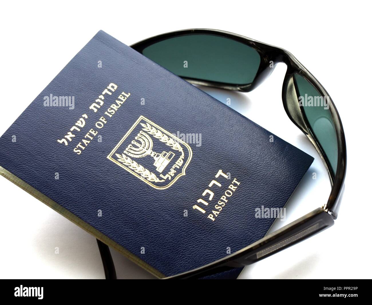Israeli id card hi-res stock photography and images - Alamy