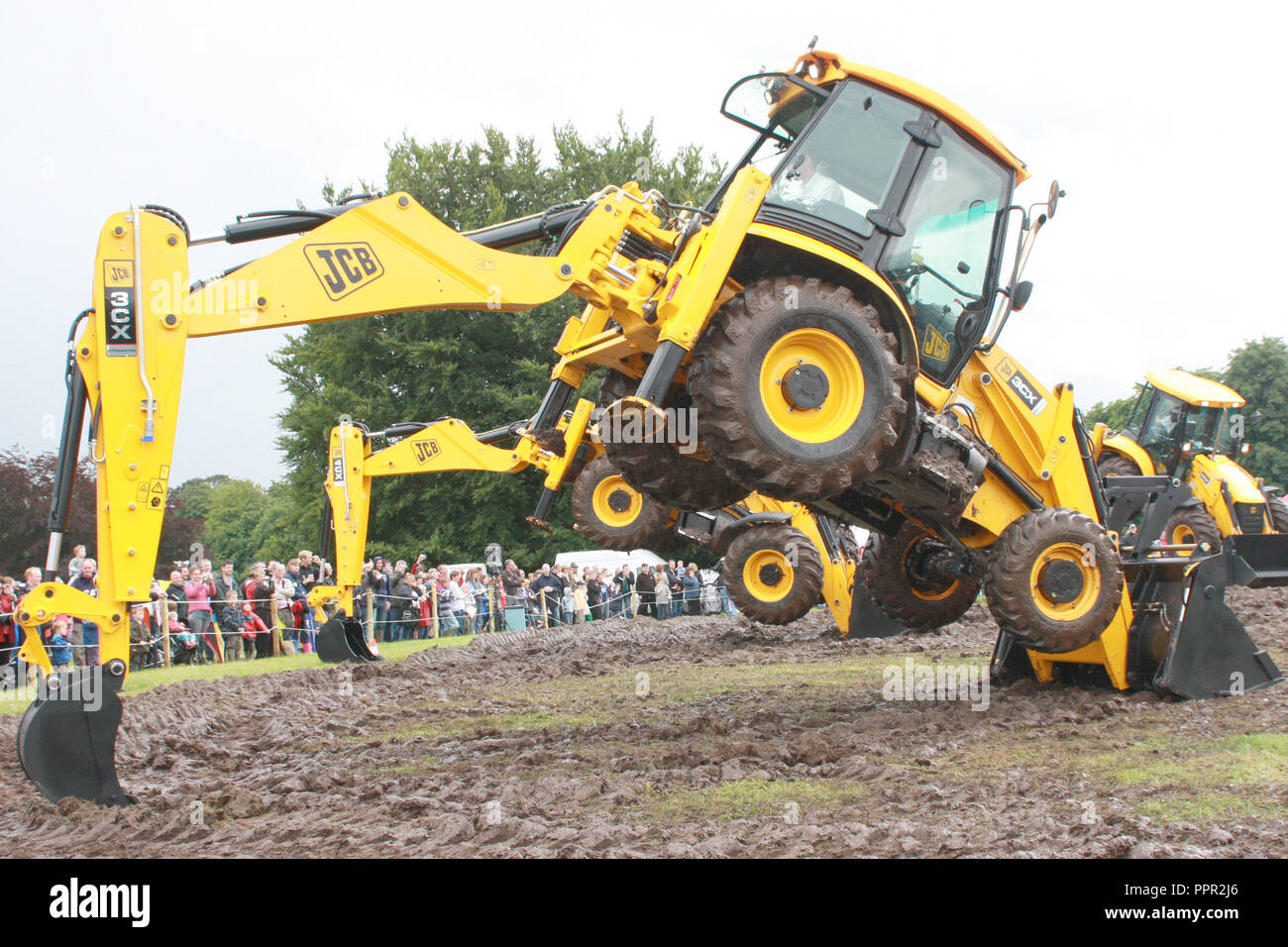 JCB Dancing Diggers Stock Photo - Alamy