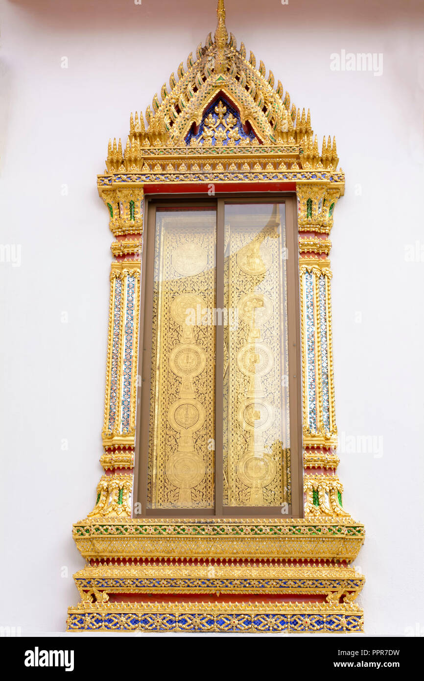 Wat Benchamabophit in Bangkok, Thailand Stock Photo - Alamy