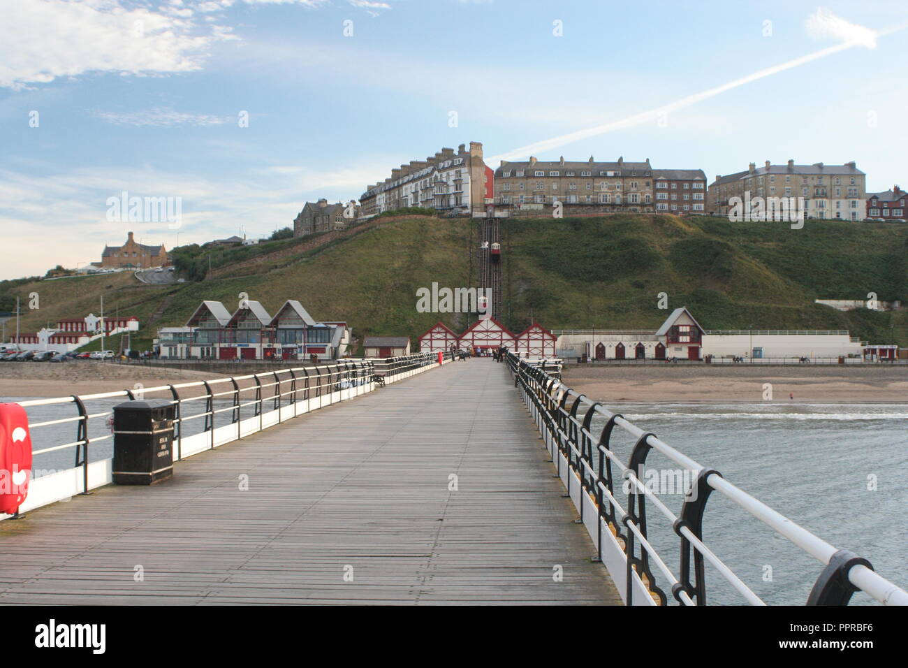 Saltburn lift sunset hi-res stock photography and images - Alamy