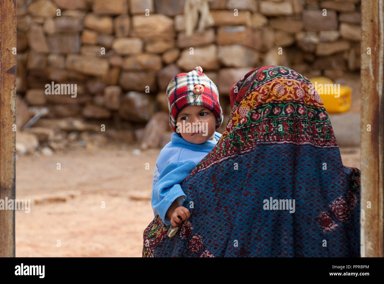Traditional yemeni clothes hi-res stock photography and images - Alamy