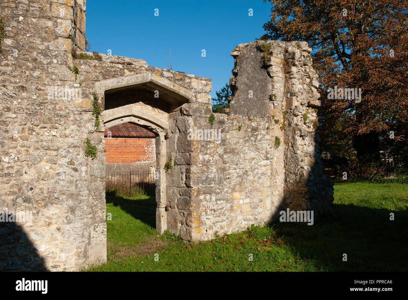 Sutton veny church wiltshire hi-res stock photography and images - Alamy