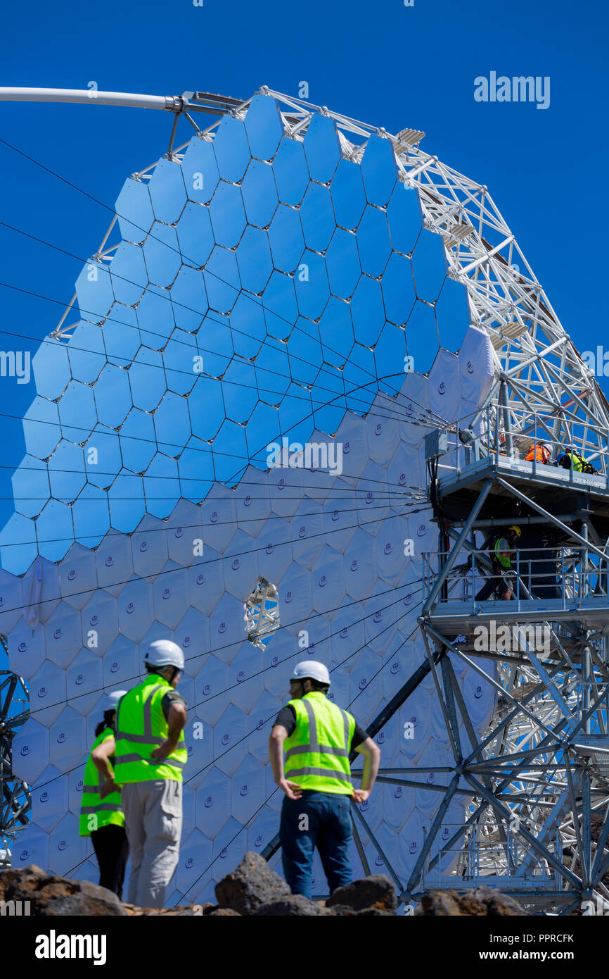Major atmospheric gamma ray imaging hi-res stock photography and images ...
