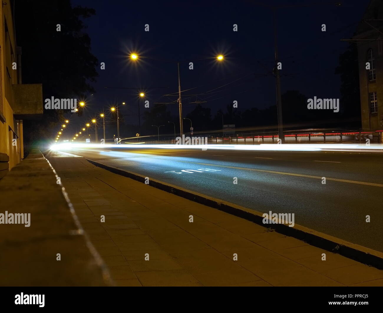 Road perspective view hi-res stock photography and images - Alamy