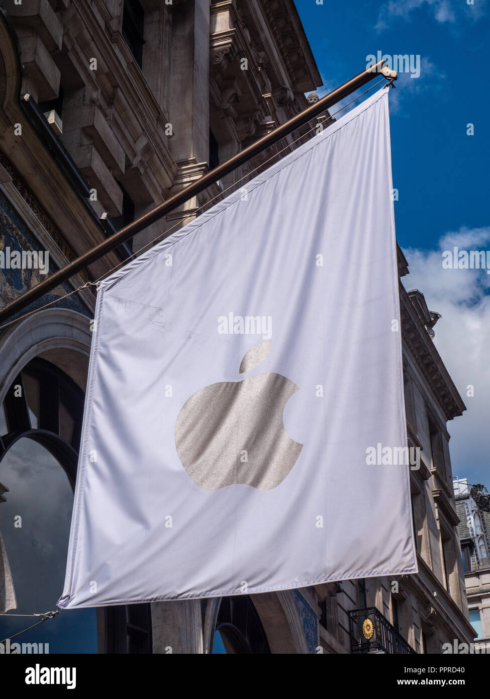 Apple Store Regents Street, Regents Street, London, England, UK, GB ...