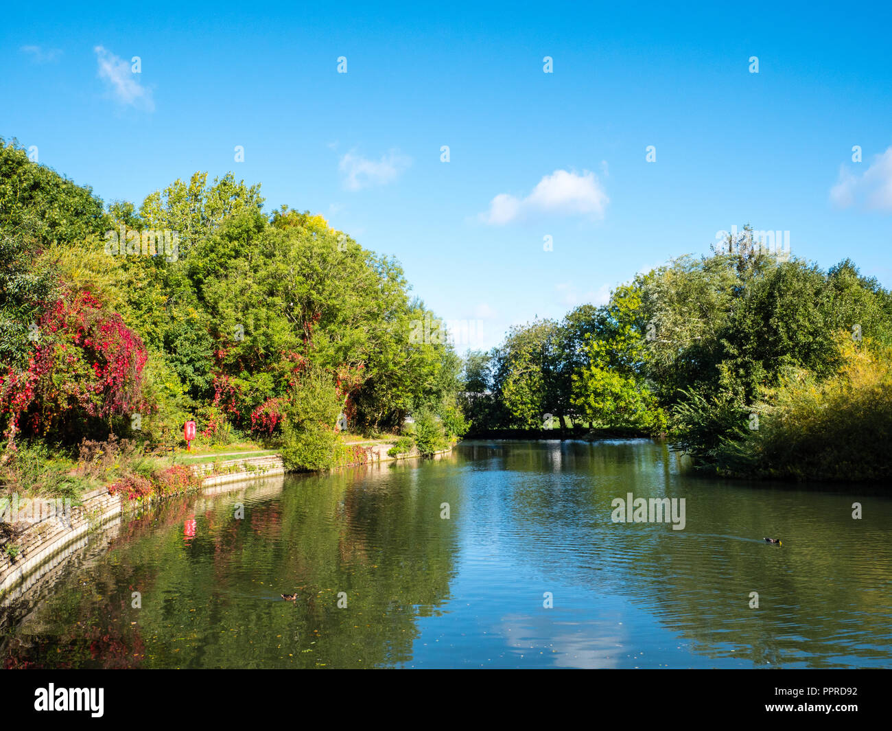Start Of The Thames Path High Resolution Stock Photography and Images ...