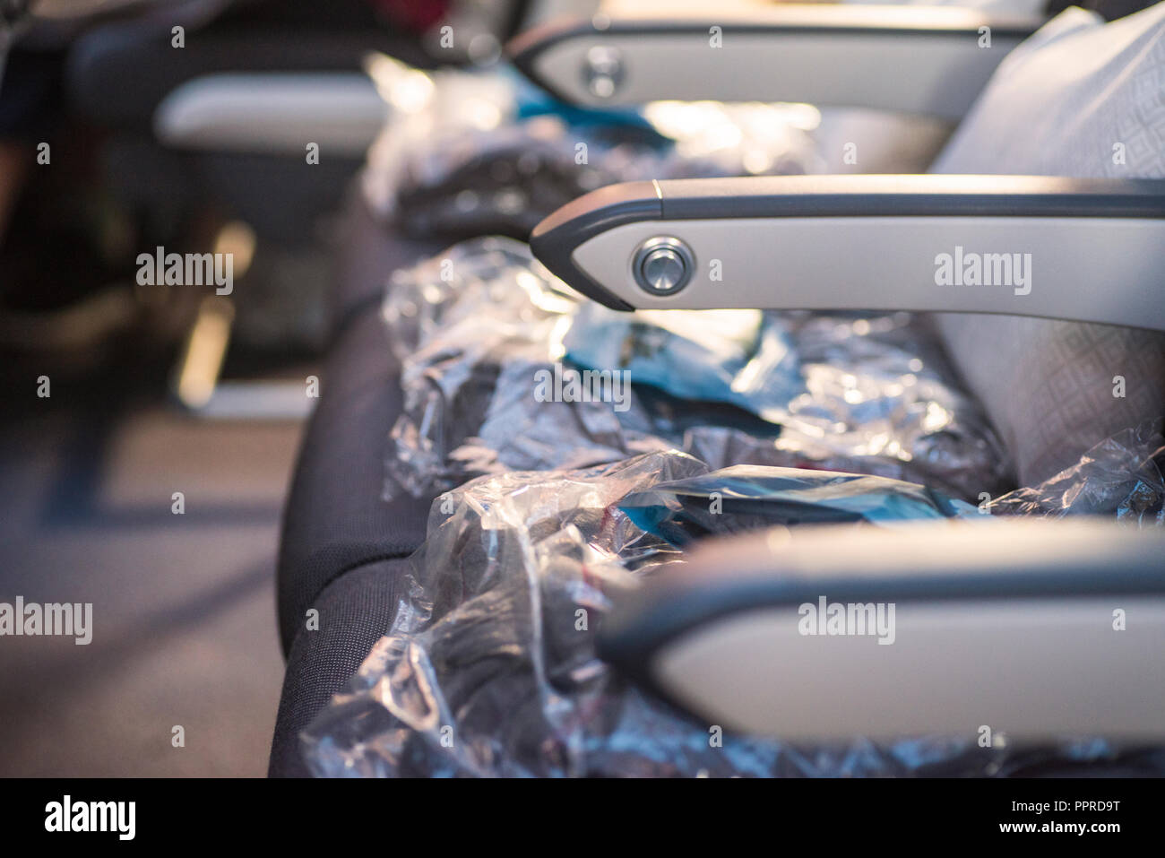 Luxury class aeroplane hi-res stock photography and images - Alamy