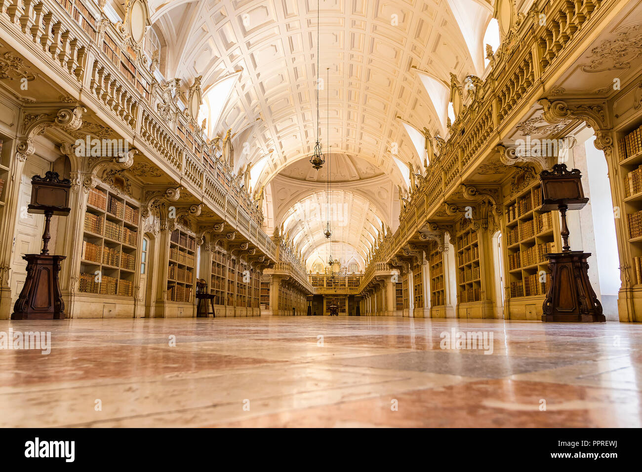 Mafra national palace library hi-res stock photography and images - Alamy