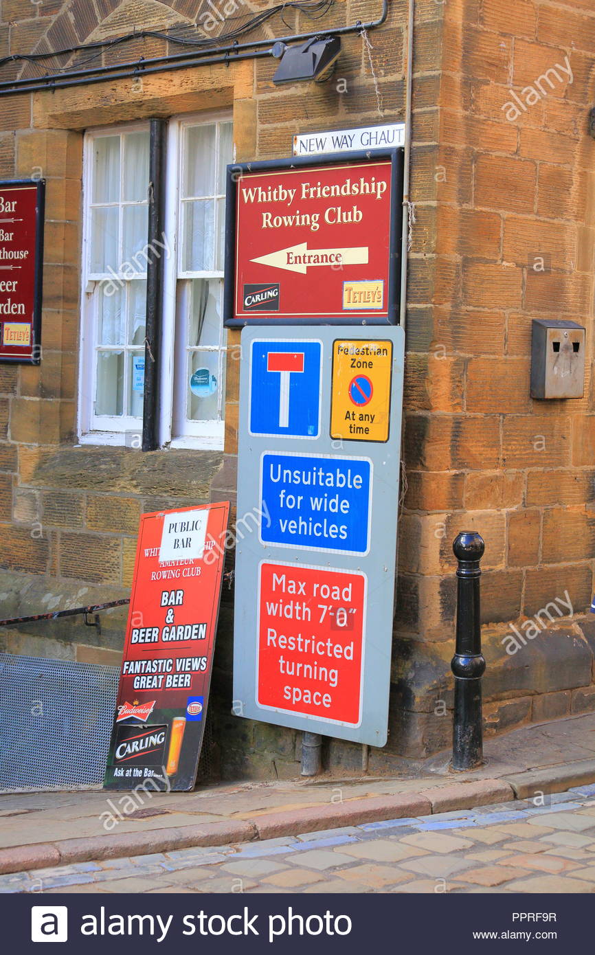 Road Signs North Yorkshire High Resolution Stock Photography and Images ...