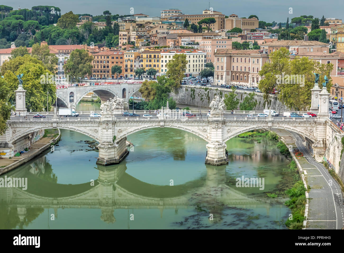 Ponte Vittorio Emanuele II, Rome Stock Photo - Alamy