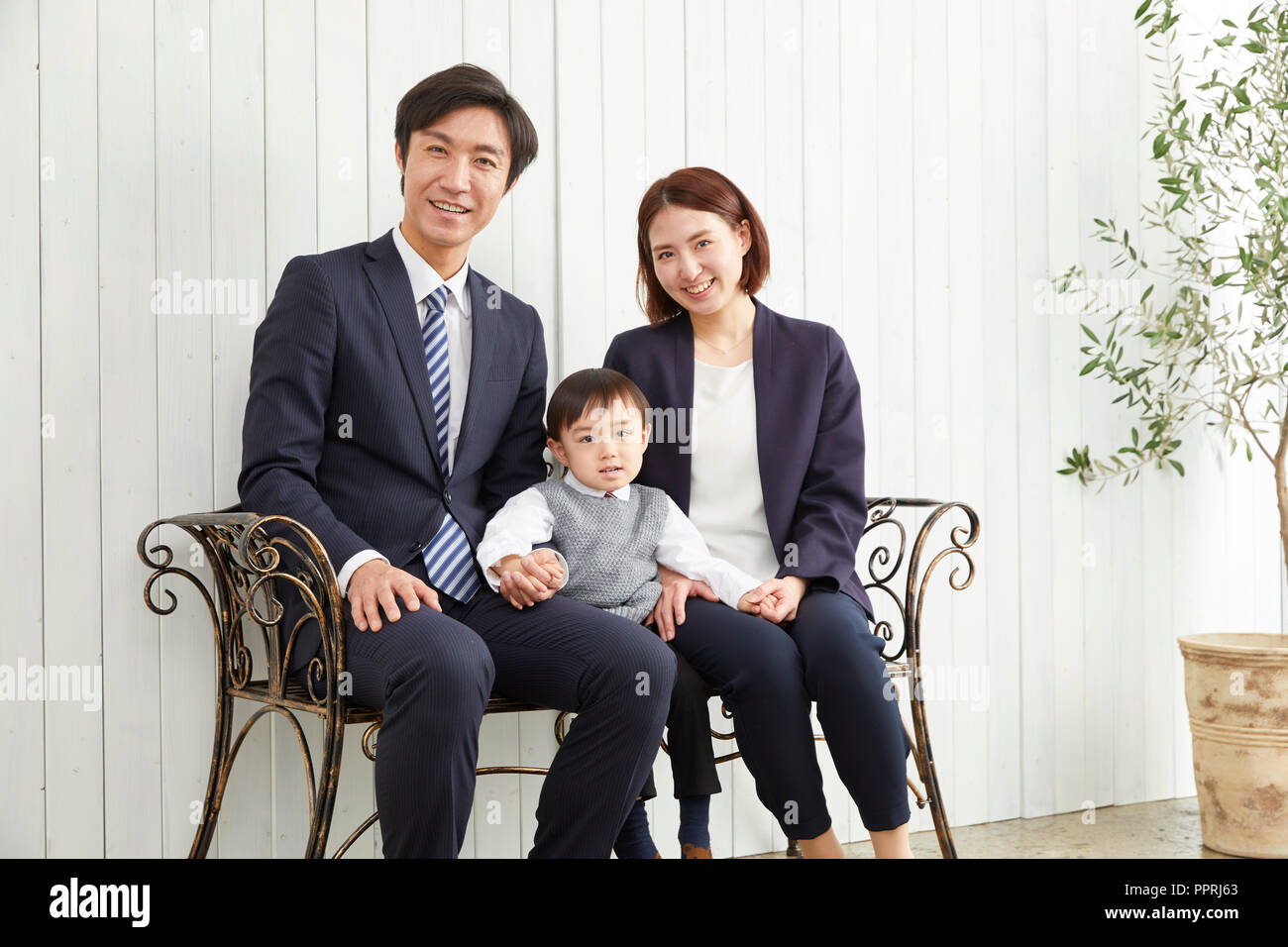 Japan men photo shoot hi-res stock photography and images - Alamy