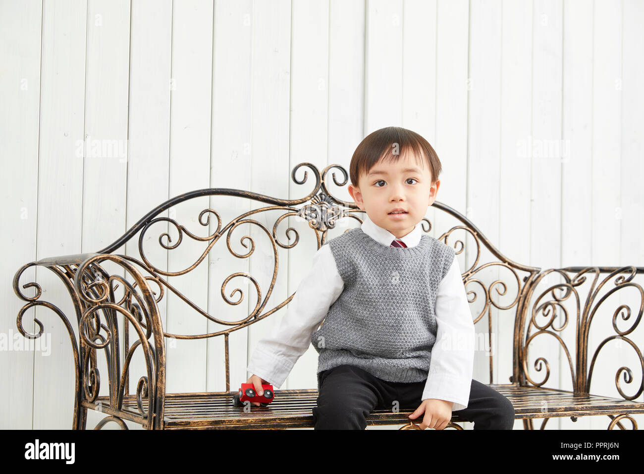 Japanese outfit children hi-res stock photography and images - Alamy