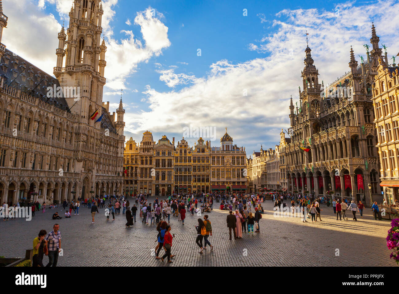 The Grand Place, the central square of Brussels, Belgium Stock Photo ...
