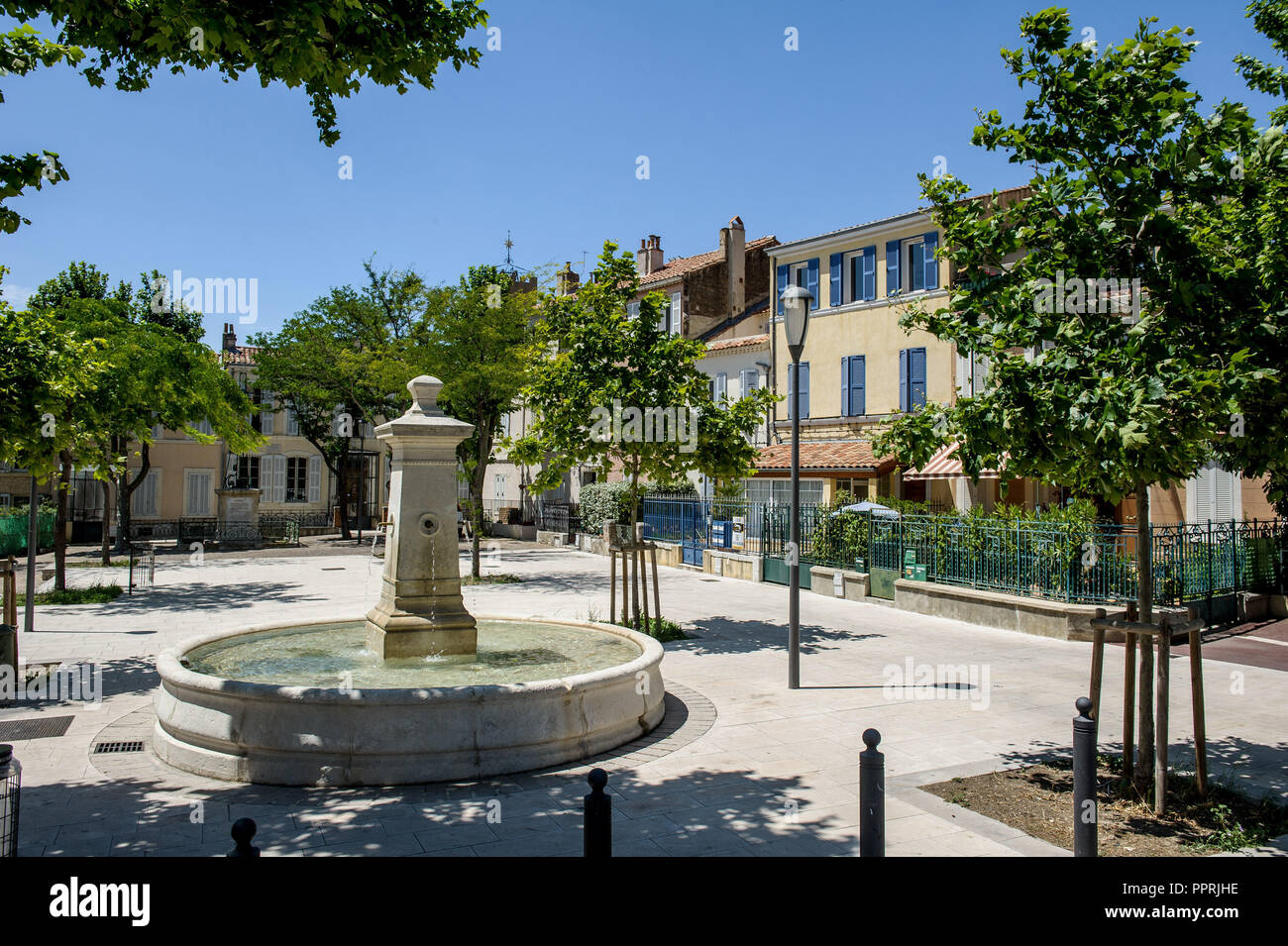 Gombert hi-res stock photography and images - Alamy