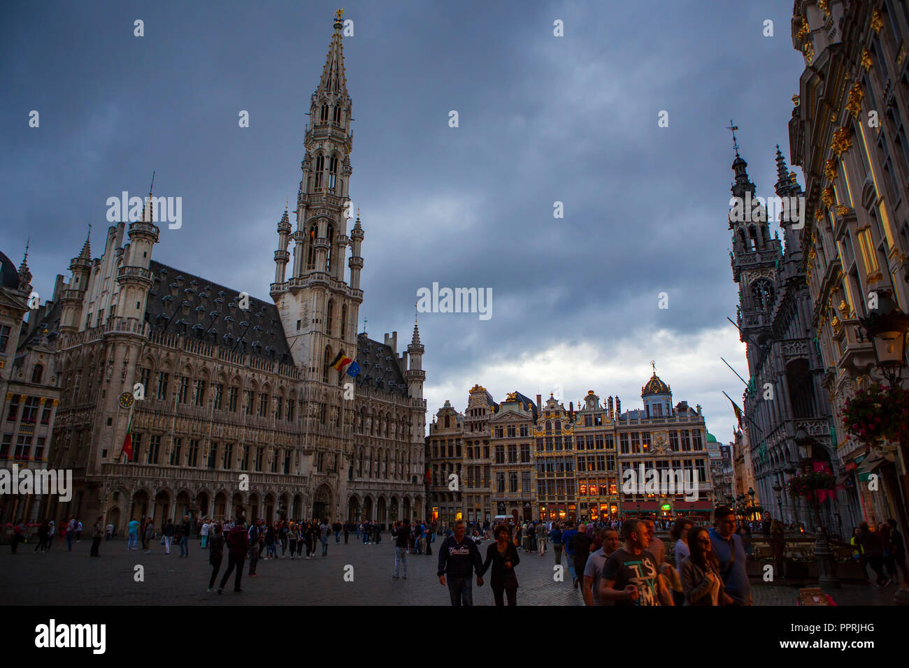 The Grand Place, the central square of Brussels, Belgium Stock Photo ...