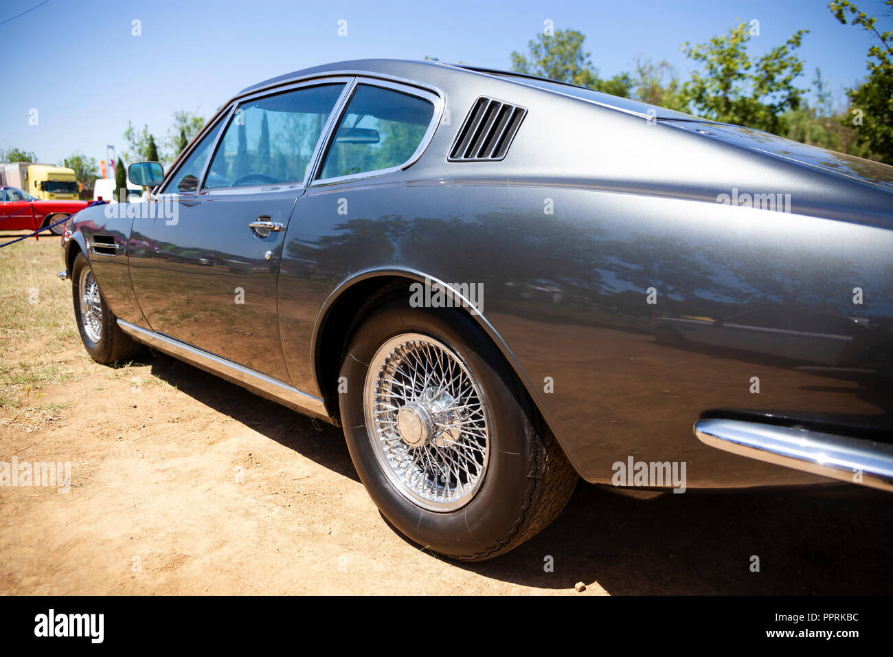 70s cars hi-res stock photography and images - Alamy