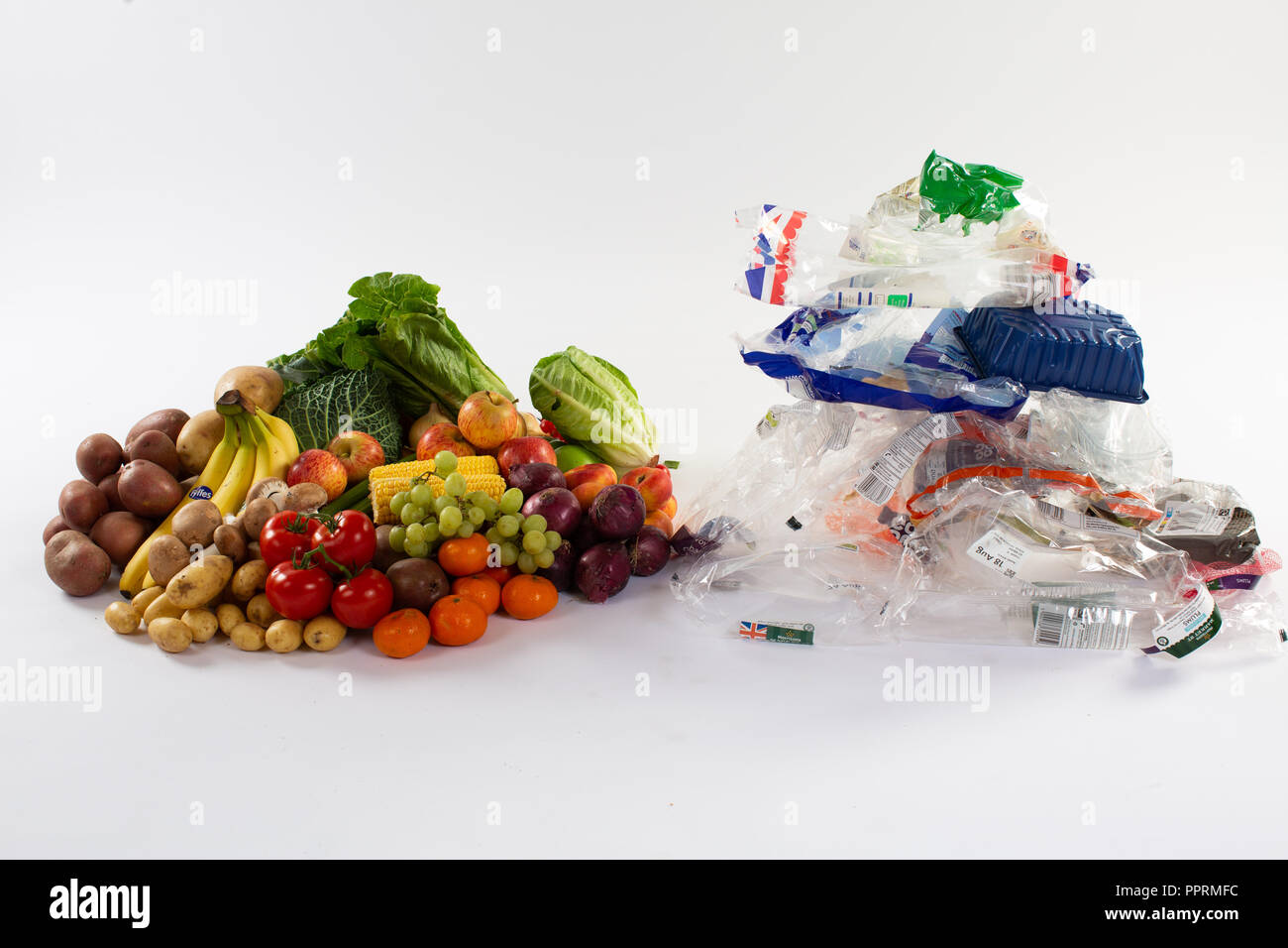 Food waste uk fruit veg hi-res stock photography and images - Alamy