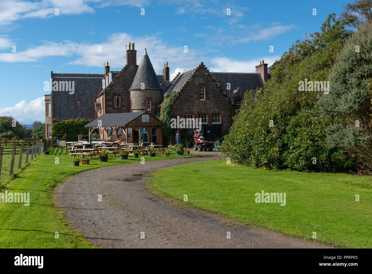 Skipness cabin hi-res stock photography and images - Alamy