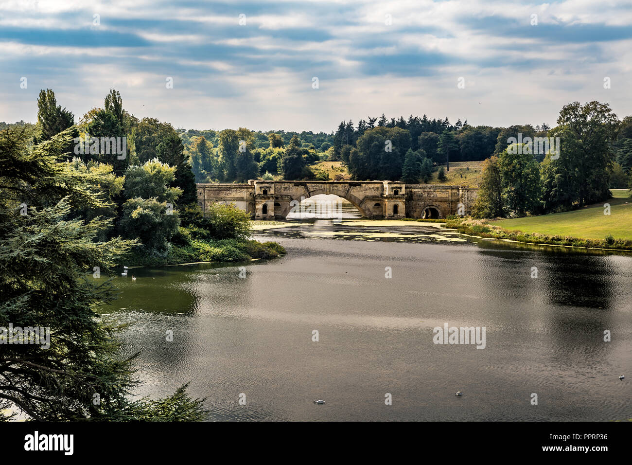 Queens pool blenheim hi-res stock photography and images - Alamy