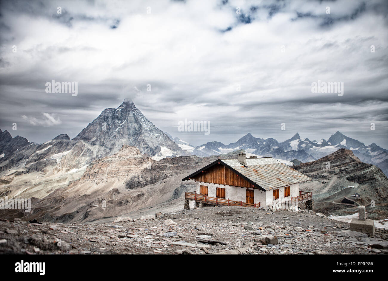 Italian alps farm house hi-res stock photography and images - Alamy