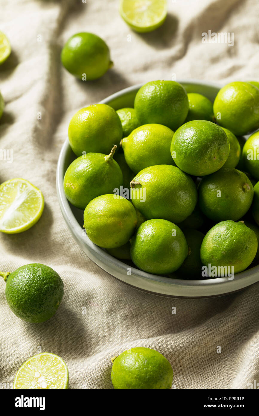Key green hi-res stock photography and images - Alamy
