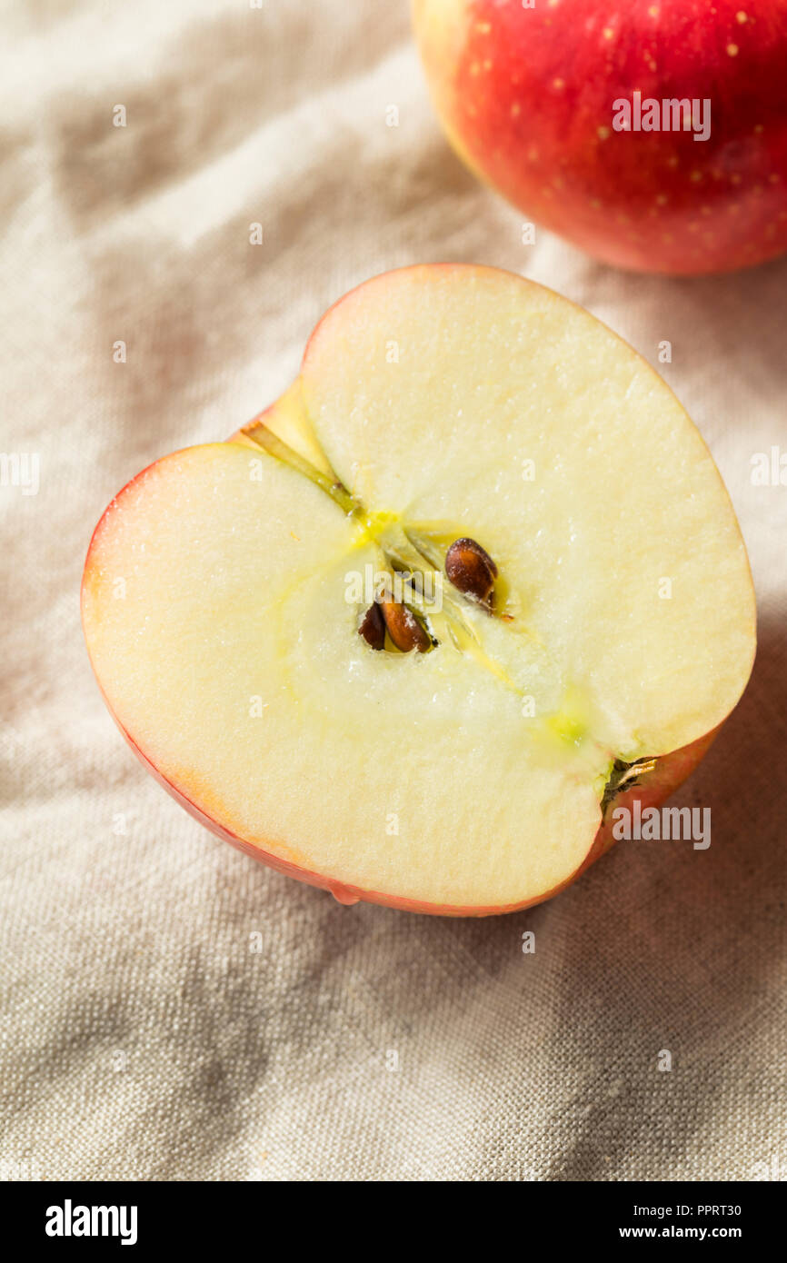 Raw Organic Red Apples Ready to Eat Stock Photo - Alamy