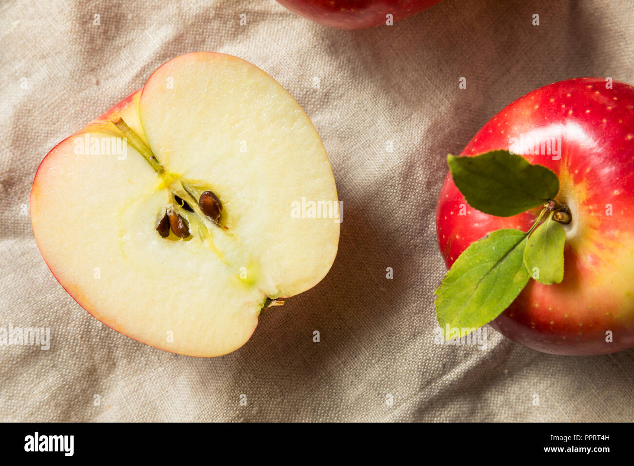 Raw Organic Red Apples Ready to Eat Stock Photo - Alamy