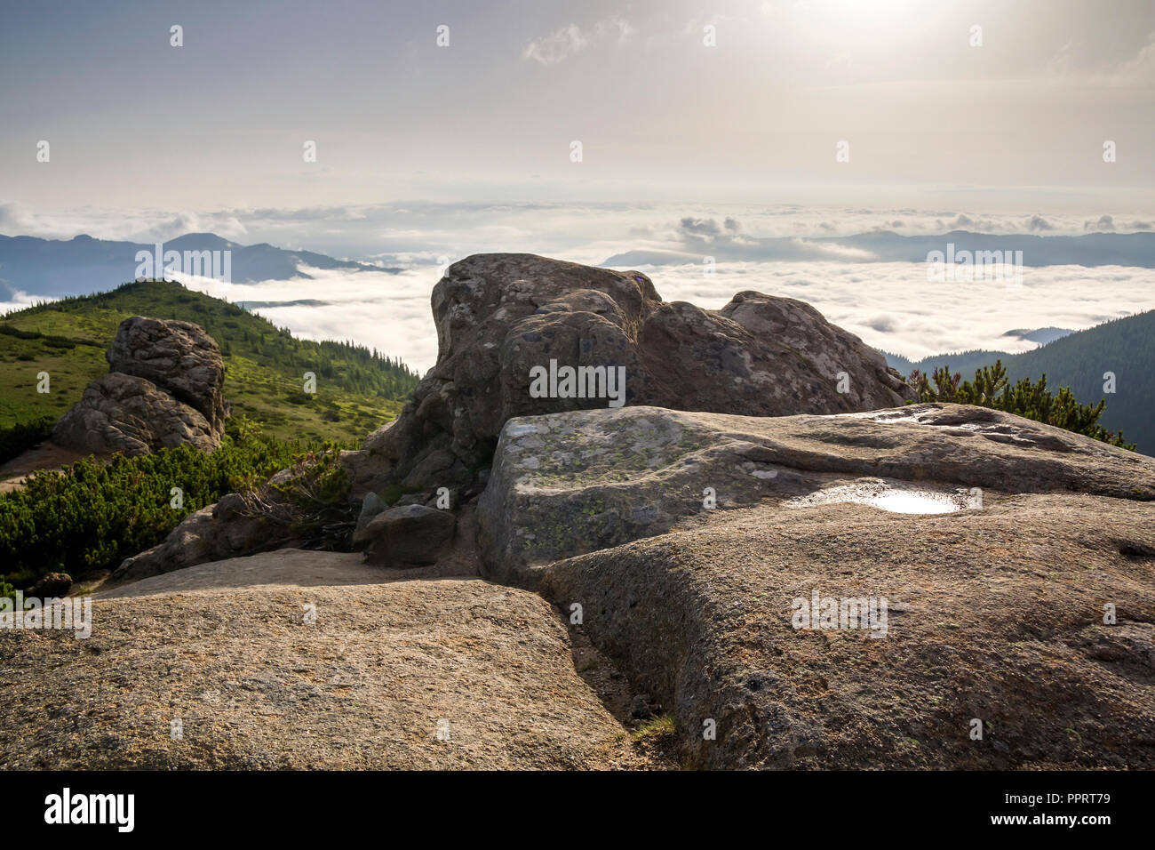 Boulder filled valley hi-res stock photography and images - Alamy