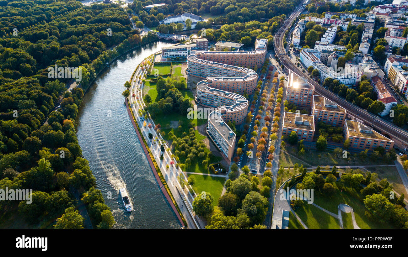 Snake Building High Resolution Stock Photography and Images - Alamy