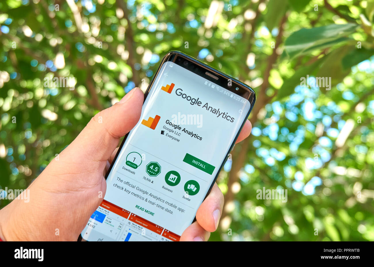 Real time metrics hi-res stock photography and images - Alamy