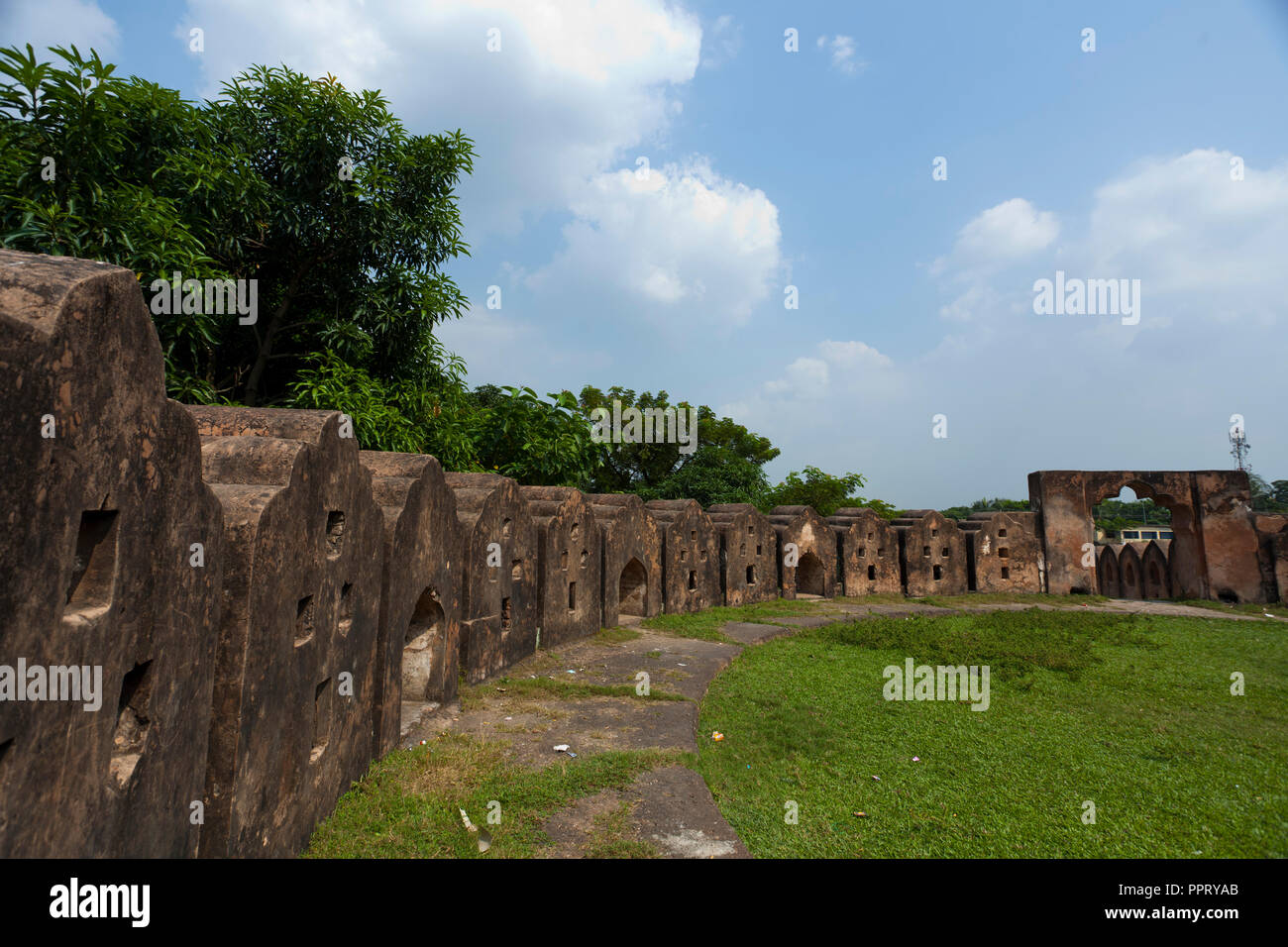Bangladeshi iconic structure hi-res stock photography and images - Alamy