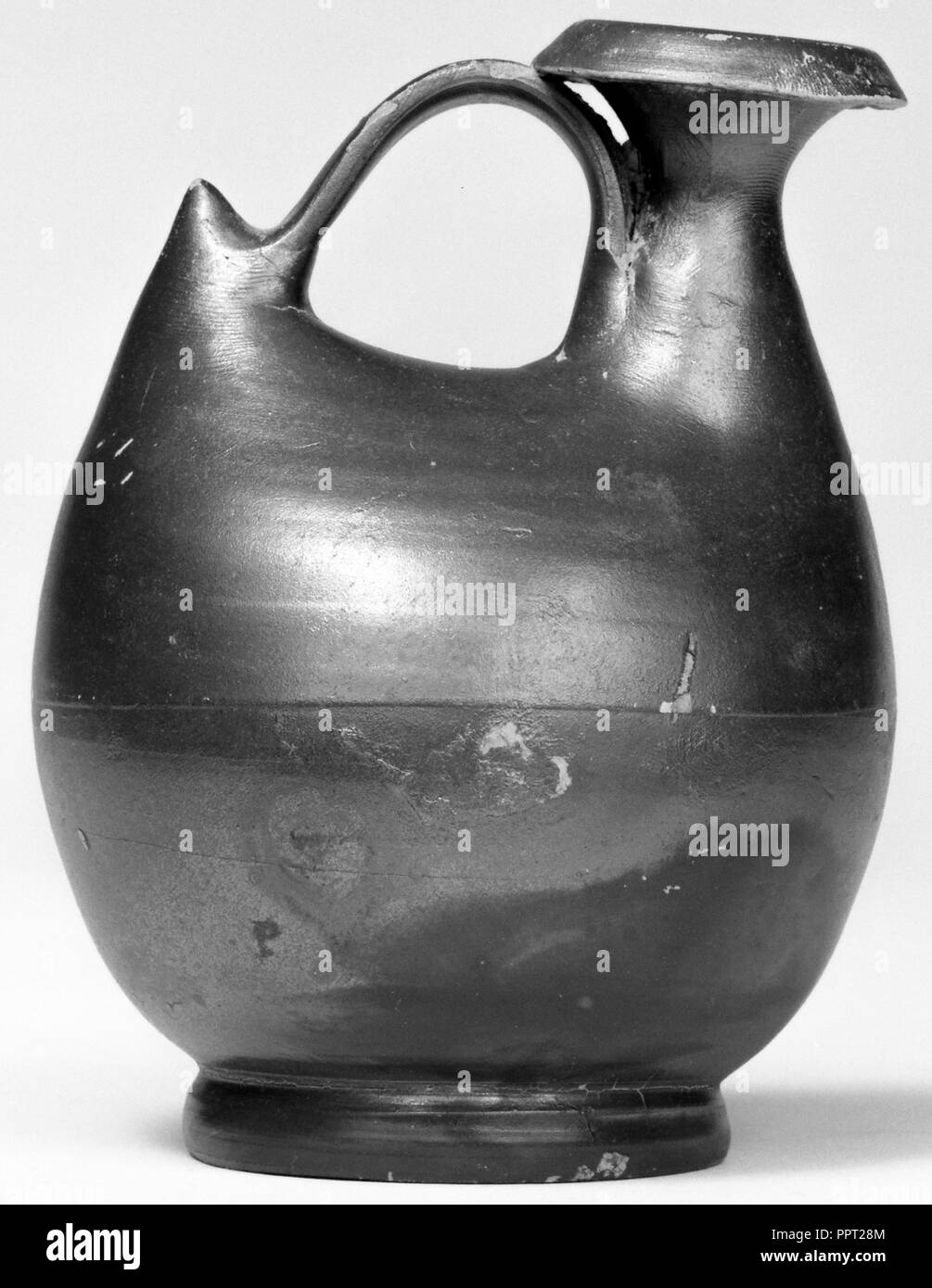 Askos Black and White Stock Photos & Images - Alamy