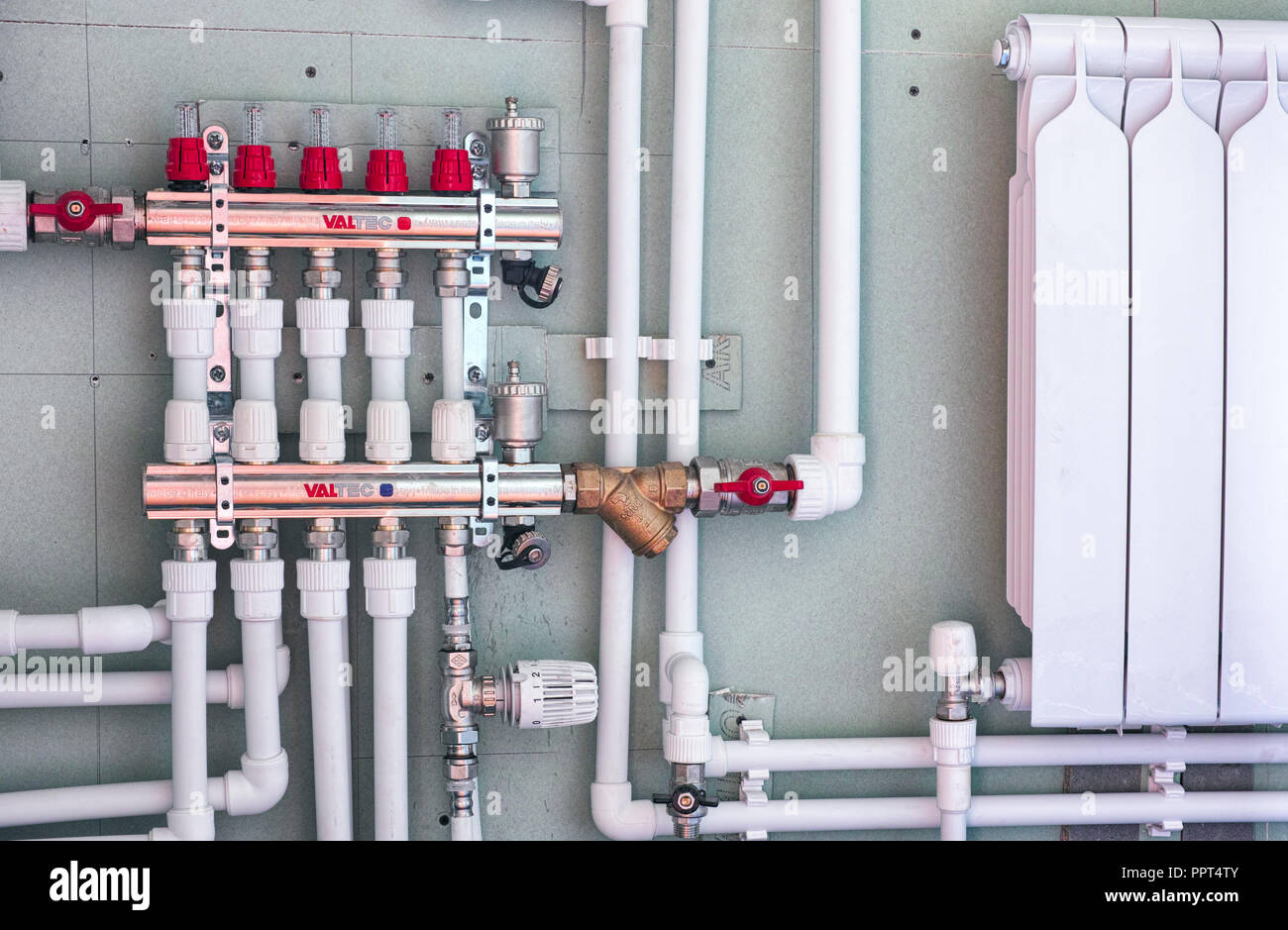 Wall mounted radiator hi-res stock photography and images - Alamy