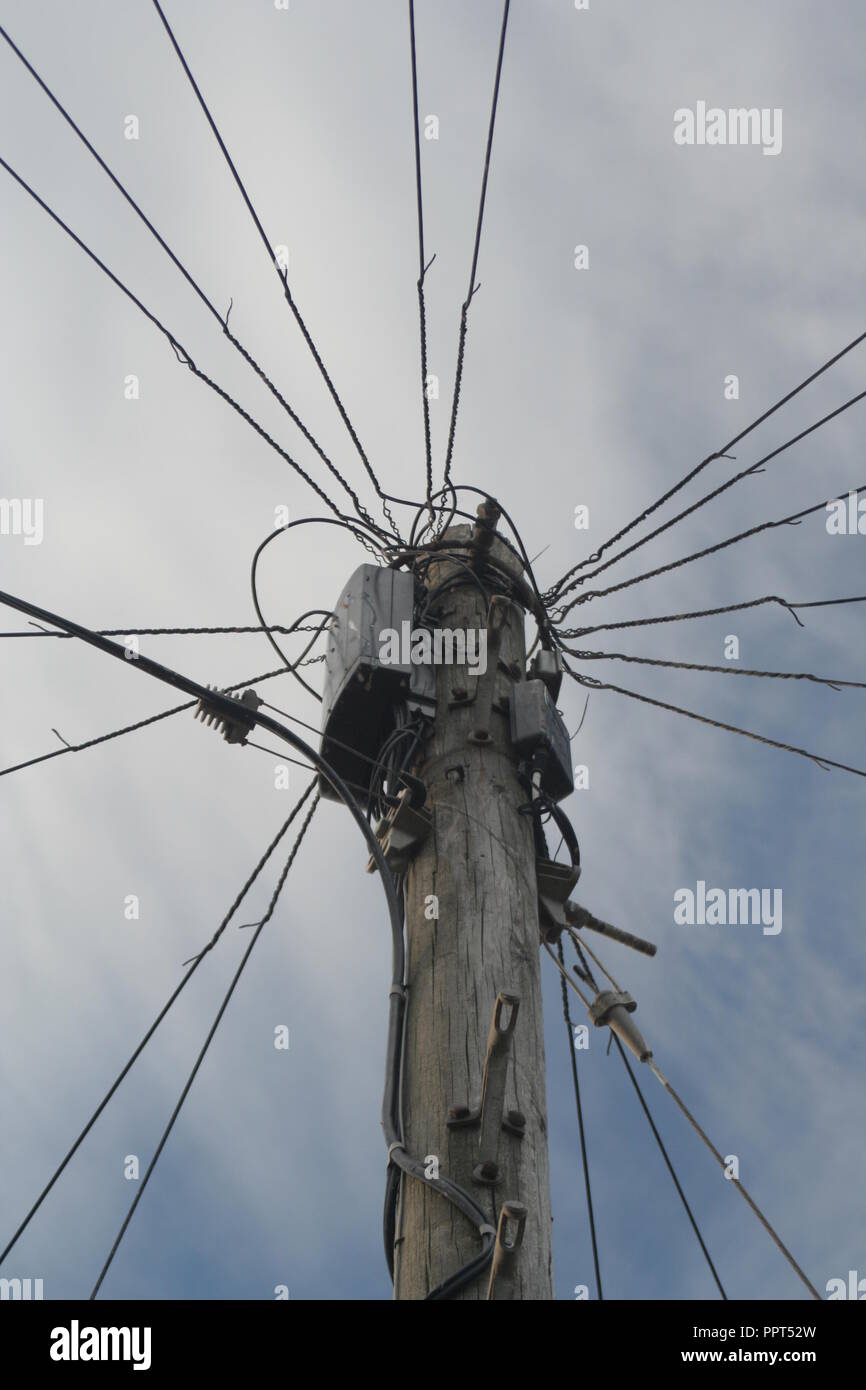 Telefonmast hi-res stock photography and images - Alamy