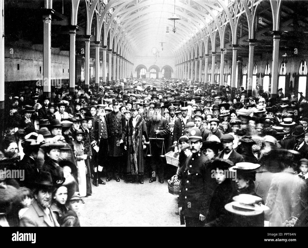 Barnstaple - Market Hall early 1900s Stock Photo - Alamy