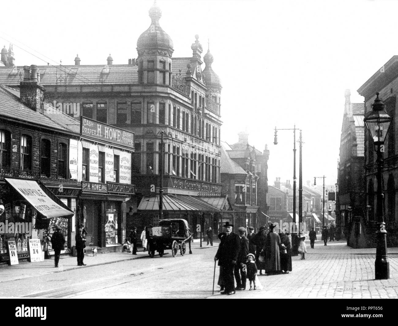 Batley Black and White Stock Photos & Images - Alamy