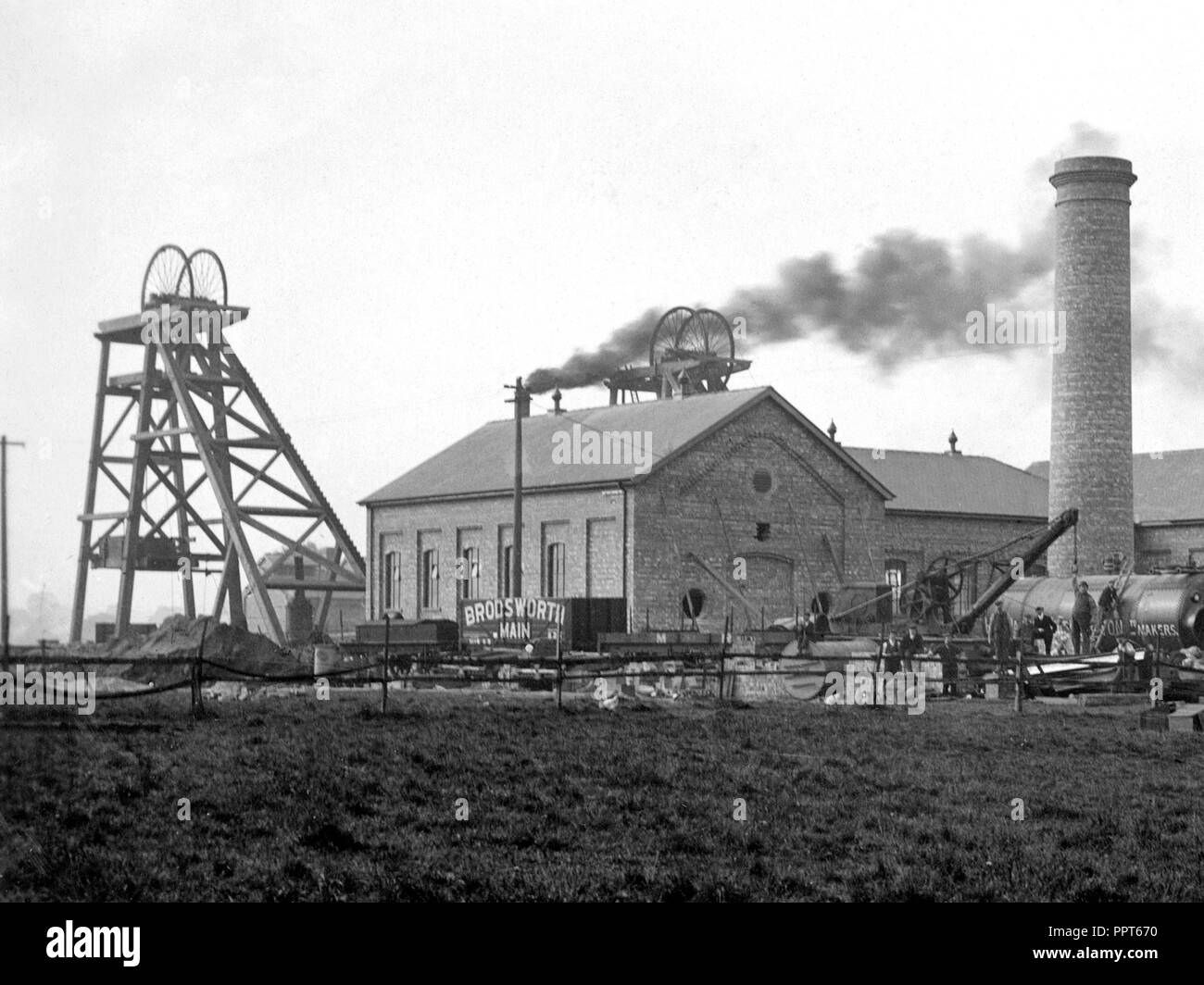 Bullcroft colliery hi-res stock photography and images - Alamy
