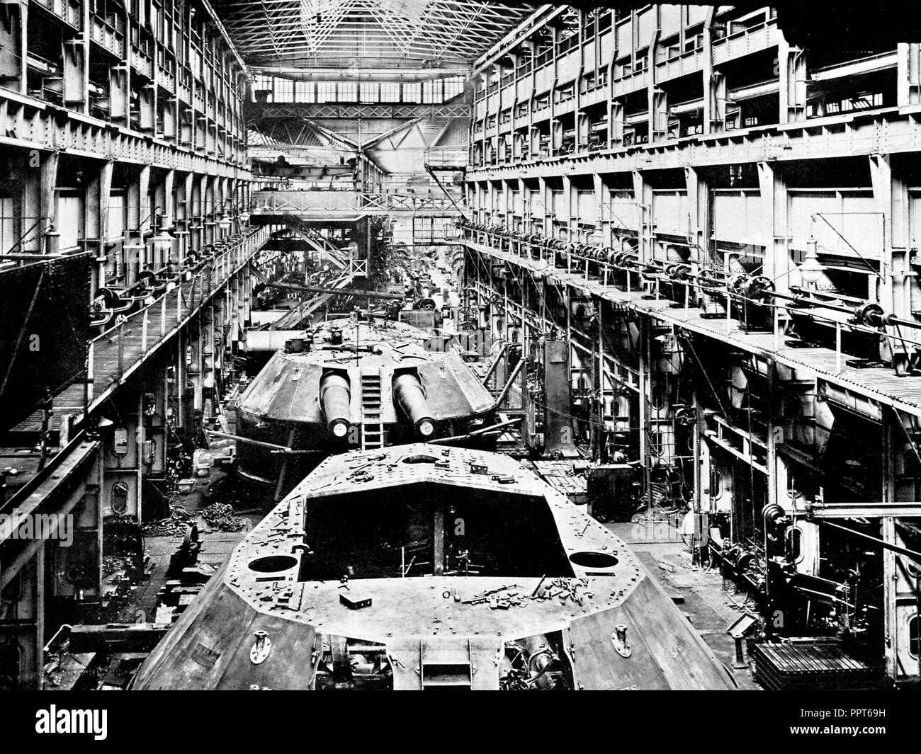 Elswick Work, Newcastle upon Tyne early 1900s Stock Photo - Alamy