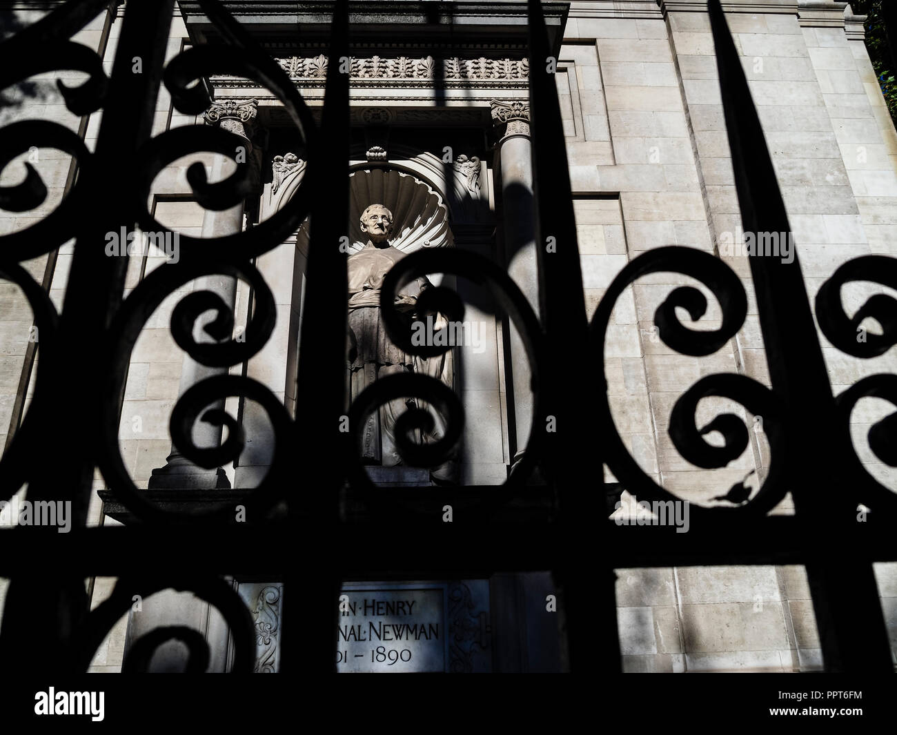 Cardinal Newman Monument Stock Photo - Alamy