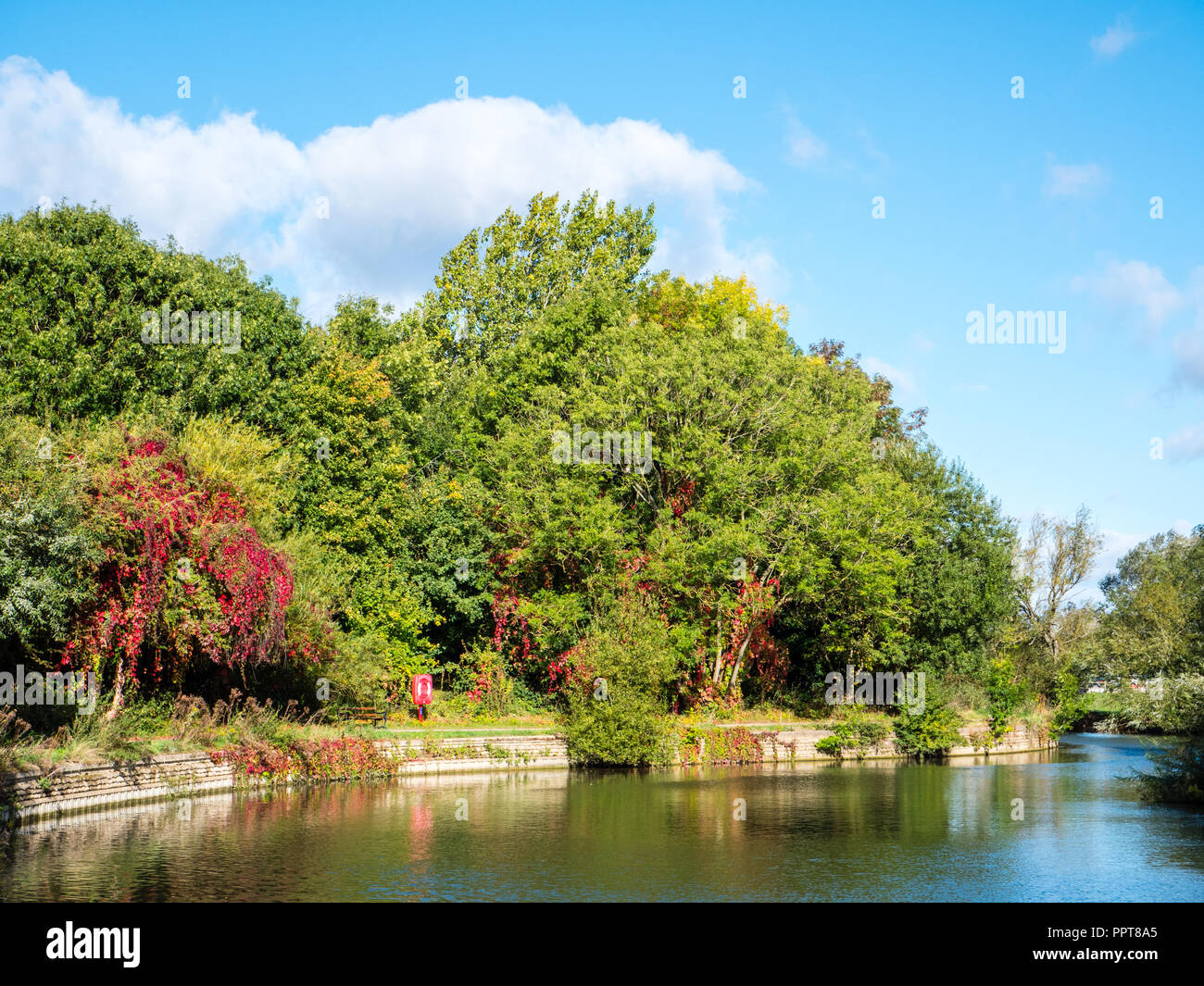 Start of Autumn, Thames Path, River Thames, Oxford, Oxfordshire ...