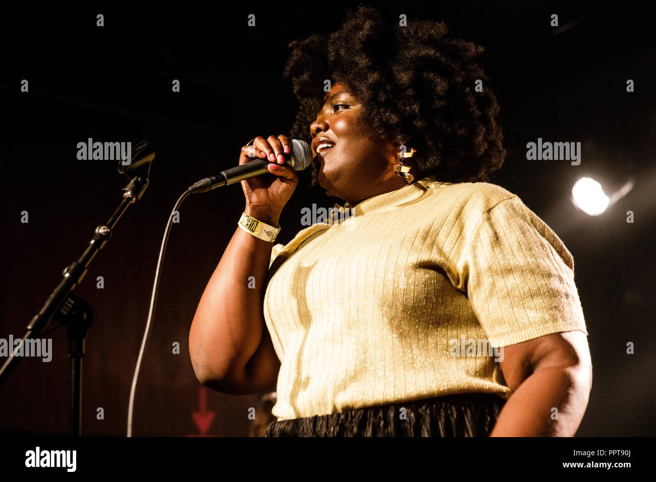 Yazmin lacey singer hi-res stock photography and images - Alamy