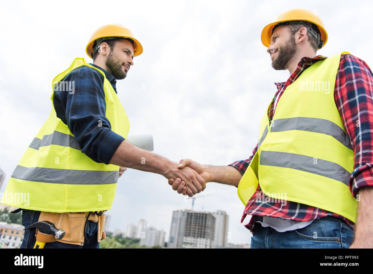 Two engineers in safety vests hi-res stock photography and images - Alamy