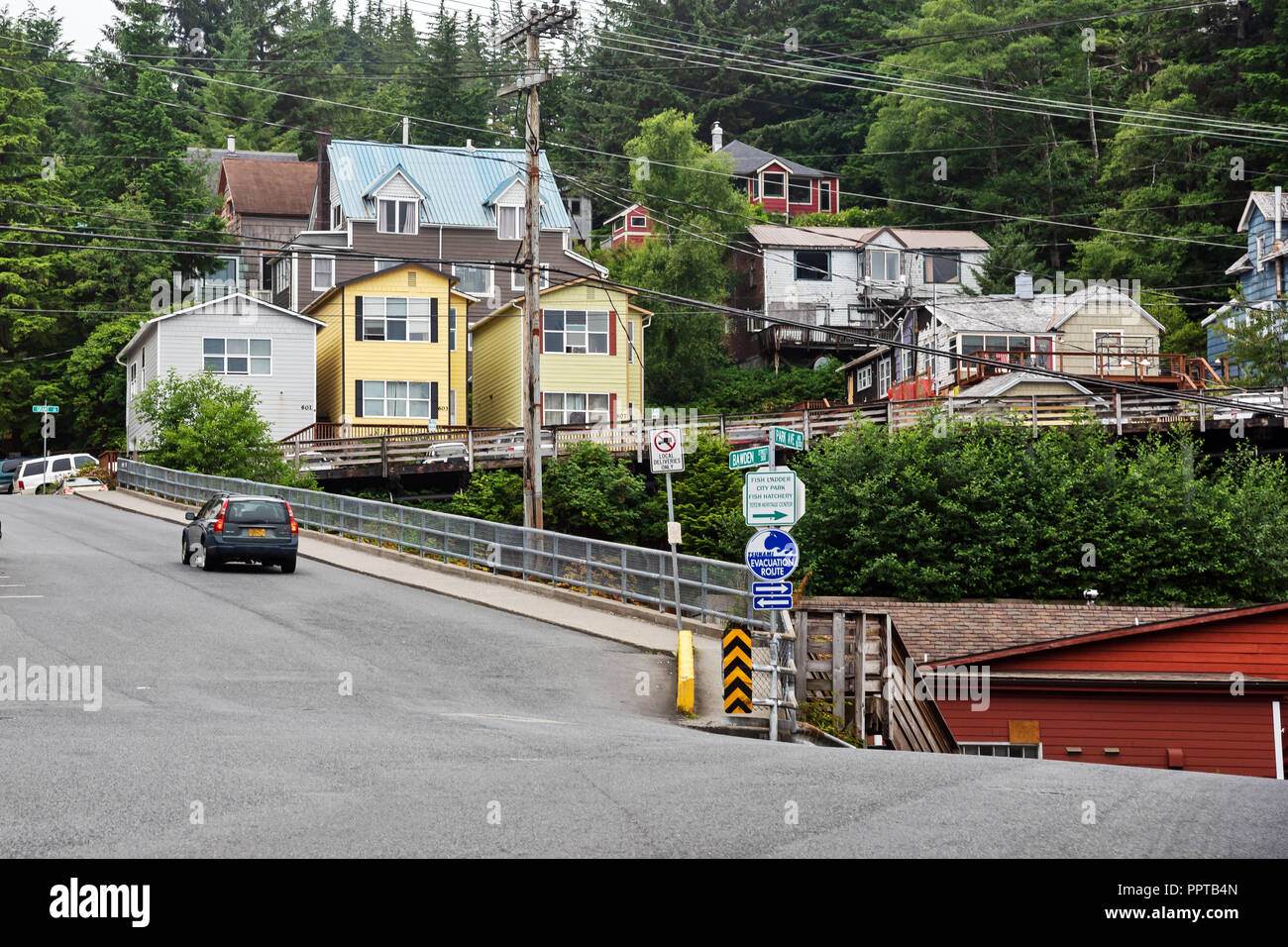Alaska street tours hi-res stock photography and images - Alamy