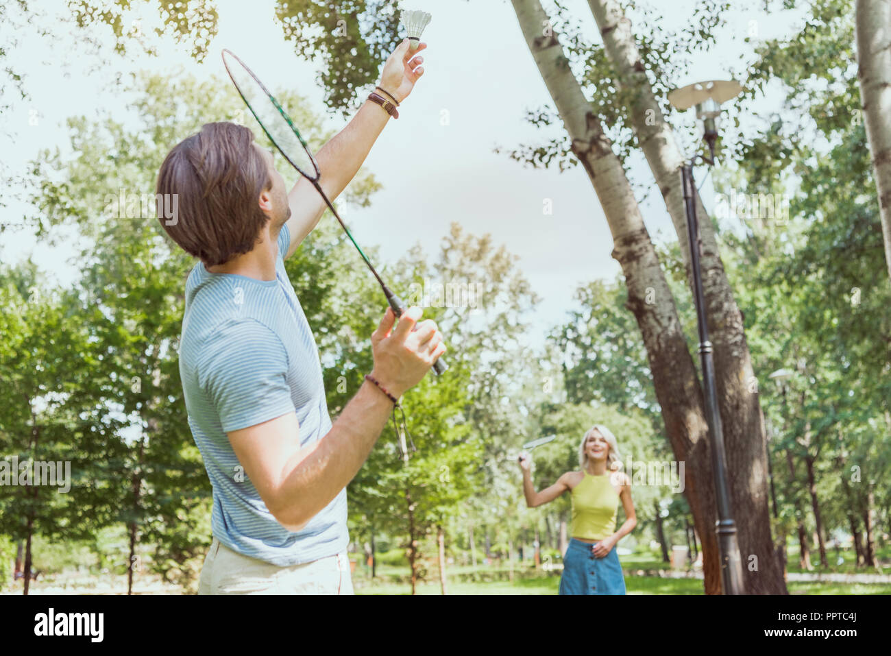 Couple playing badminton in badminton hi-res stock photography and ...