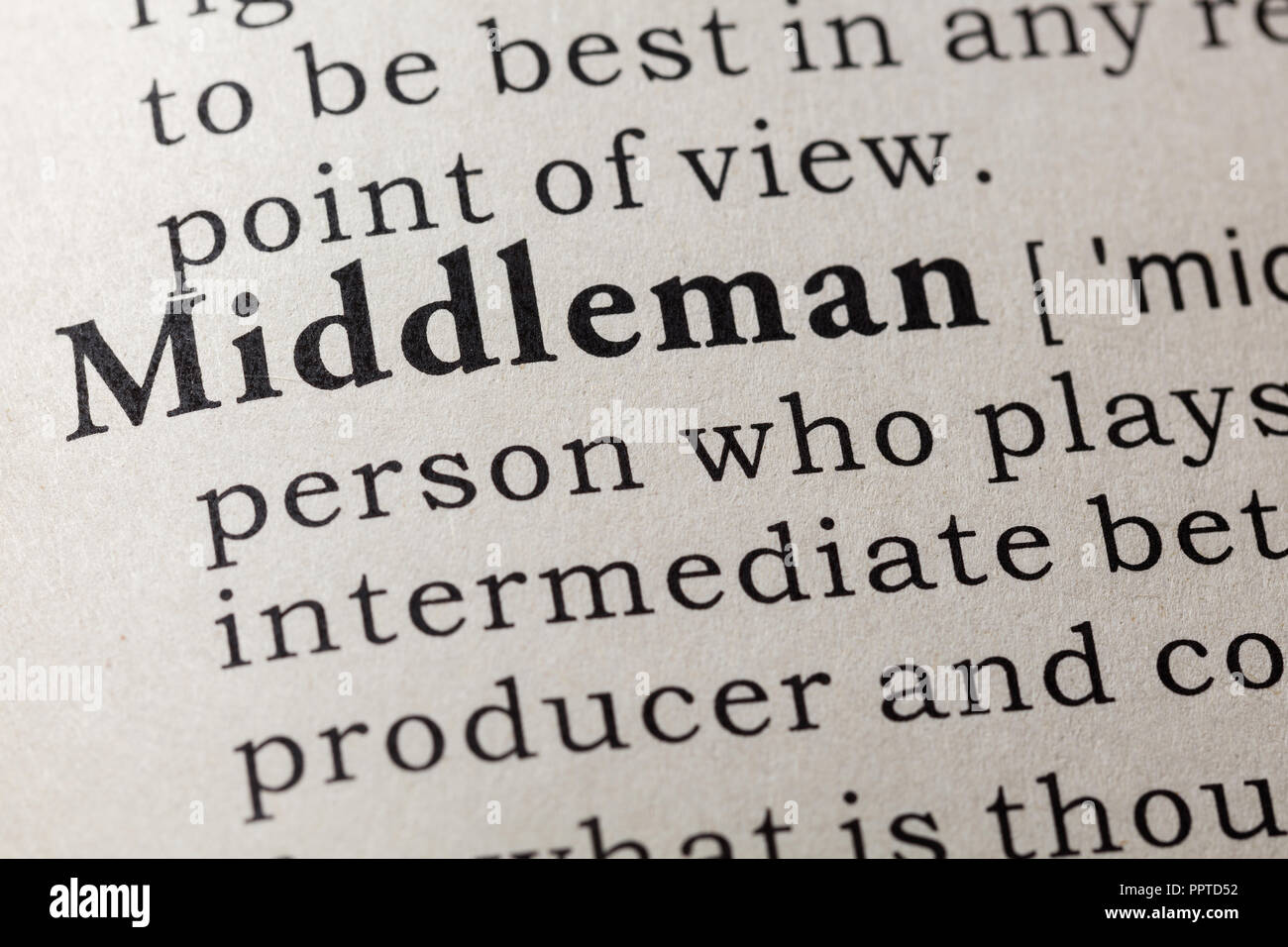 Middleman hi-res stock photography and images - Alamy