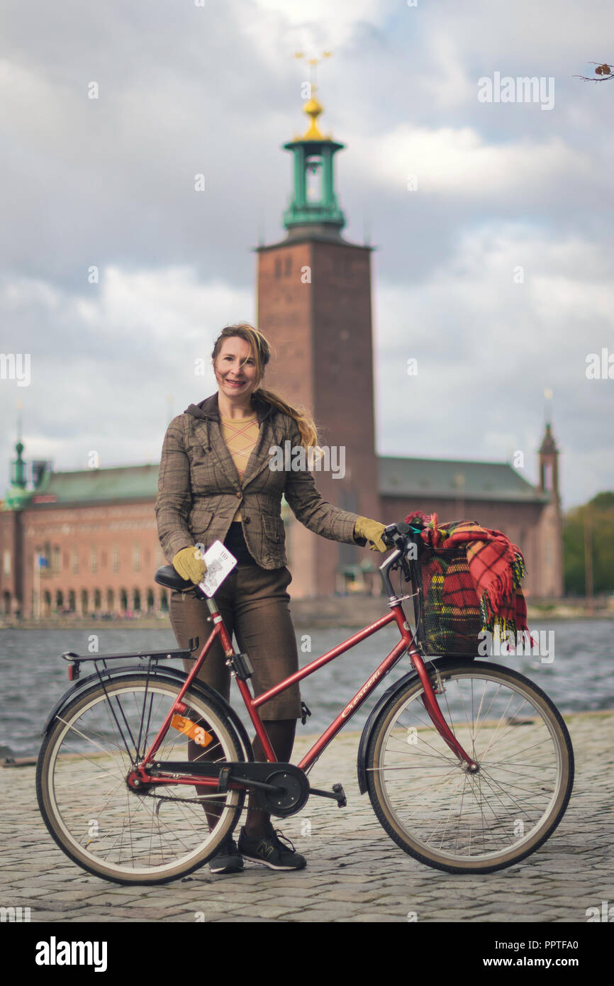 Tweed bike ride hi-res stock photography and images - Alamy