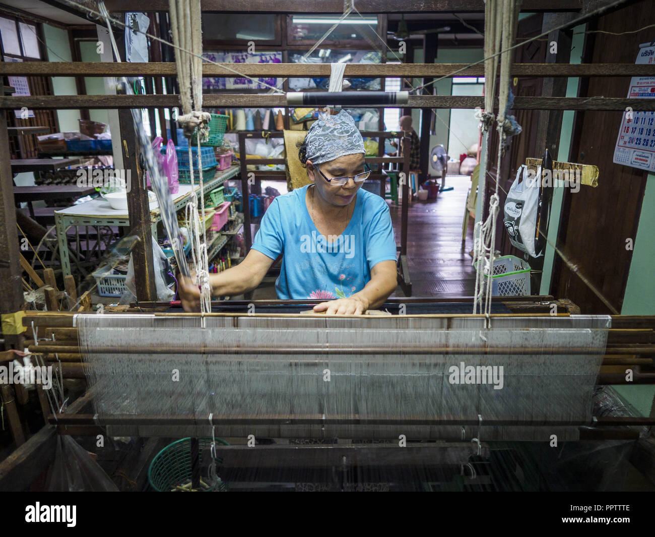 Bangkok, Bangkok, Thailand. 27th Sep, 2018. A worker using a foot ...